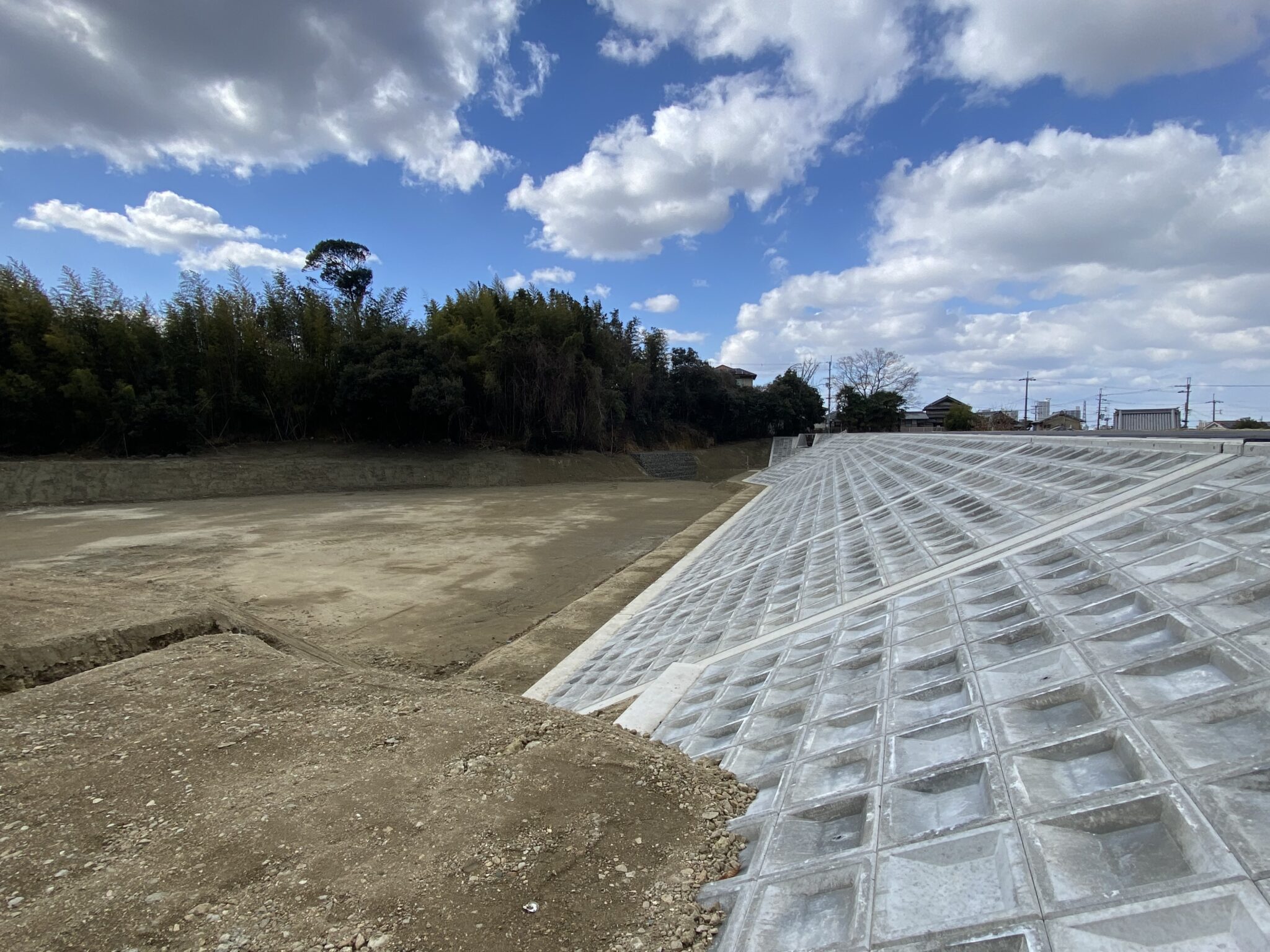 菅生大池提体改修工事 - 西田建設株式会社
